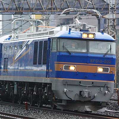 EF510-502がE26系をけん引して試運転｜鉄道ニュース｜2010年2月11日掲載｜鉄道ファン・railf.jp