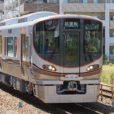 川重製の323系LS08編成が登場｜鉄道ニュース｜2017年5月20日掲載｜鉄道ファン・railf.jp