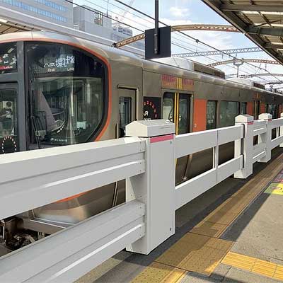 JR西日本，改良形可動式ホーム柵を導入｜鉄道ニュース｜2023年2月25日掲載｜鉄道ファン・railf.jp