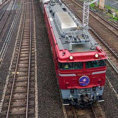 「カシオペア紀行」をEF81 139がけん引｜鉄道ニュース｜2023年4月9日掲載｜鉄道ファン・railf.jp