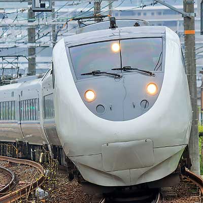“サンダーバード”に“しらさぎ”用編成が使用される｜鉄道ニュース｜2023年4月21日掲載｜鉄道ファン・railf.jp