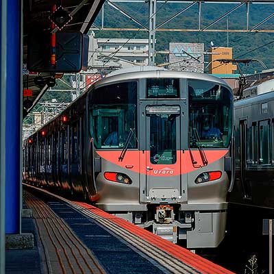 227系500番台クモハ226-530に変化｜鉄道ニュース｜2023年7月25日掲載｜鉄道ファン・railf.jp