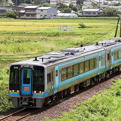 “しまんと”2号・5号，6両編成で運転される｜鉄道ニュース｜2023年8月12日掲載｜鉄道ファン・railf.jp