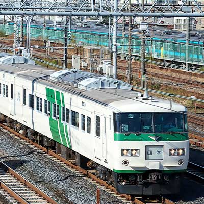 185系B6編成による団臨運転｜鉄道ニュース｜2023年11月23日掲載｜鉄道ファン・railf.jp