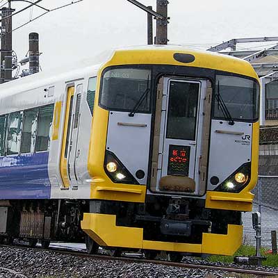 臨時特急“新宿さざなみ”86号運転｜鉄道ニュース｜2024年1月3日掲載｜鉄道ファン・railf.jp
