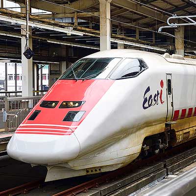 大宮駅でE926形「East i」の車内公開｜鉄道ニュース｜2024年3月25日掲載｜鉄道ファン・railf.jp