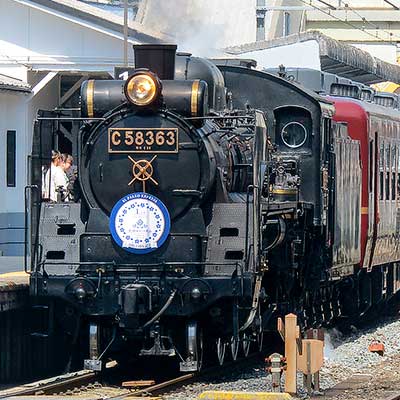 秩父鉄道で「SL長瀞トリックアート有隣倶楽部開館1周年記念号」運転｜鉄道ニュース｜2024年3月31日掲載｜鉄道ファン・railf.jp