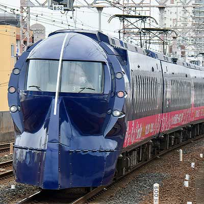 南海50000系第3編成にセレッソ大阪×特急ラピート30周年記念ラッピング｜鉄道ニュース｜2024年4月9日掲載｜鉄道ファン・railf.jp