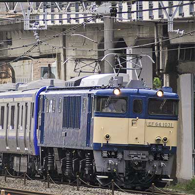 E235系1000番代F-36編成が配給輸送される｜鉄道ニュース｜2024年4月24日掲載｜鉄道ファン・railf.jp