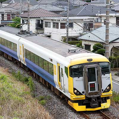 臨時特急“新宿さざなみ81号”運転｜鉄道ニュース｜2024年4月28日掲載｜鉄道ファン・railf.jp