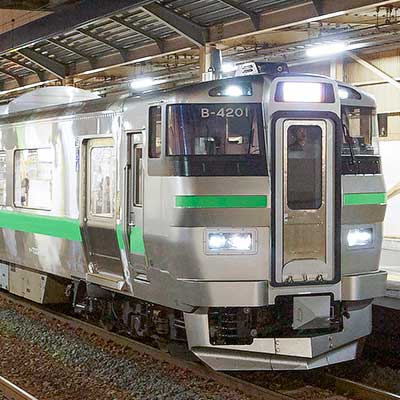 733系4000番代が営業運転を開始｜鉄道ニュース｜2024年10月27日掲載｜鉄道ファン・railf.jp