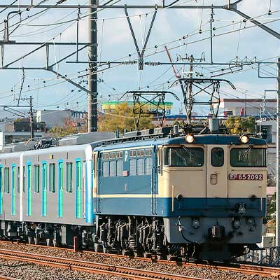 西武40000系48151編成が甲種輸送される｜鉄道ニュース｜2024年12月9日掲載｜鉄道ファン・railf.jp