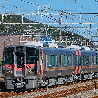 227系500番代R30・L40・L41編成が登場｜鉄道ニュース｜2025年10月10日掲載｜鉄道ファン・railf.jp